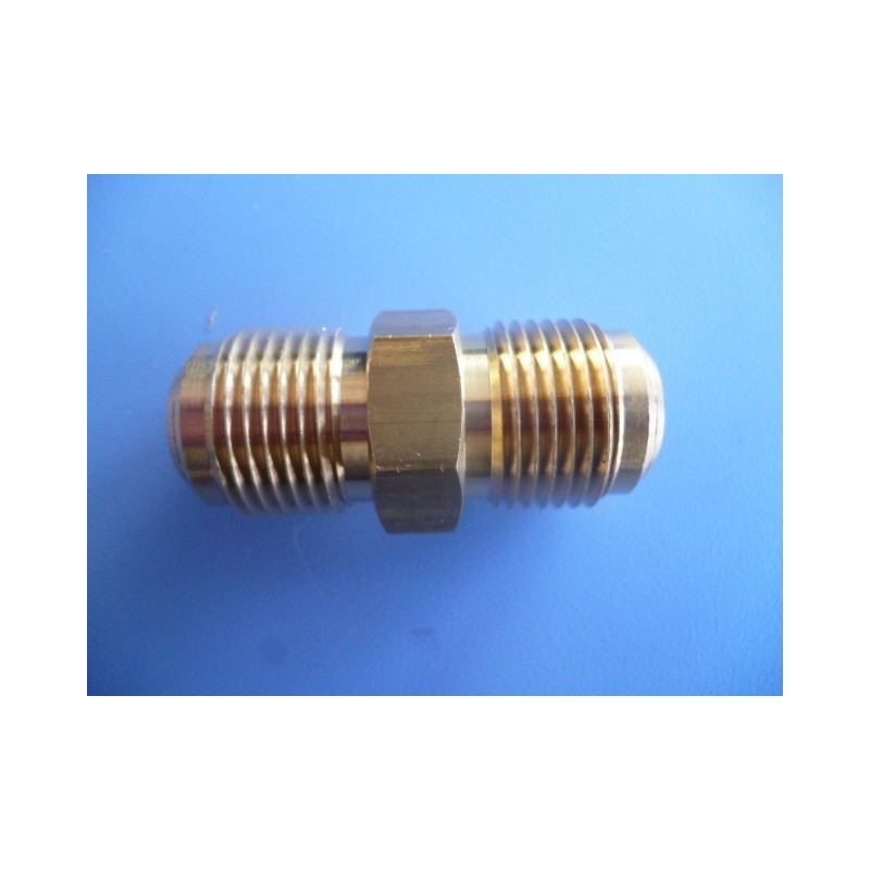 UNION MACHO LATÓN ROSCAR 1/2 X 1/2